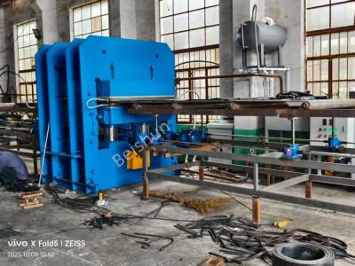 Китай Пресс вулканизации резины рамного типа с усилием смыкания 500 тонн для формования под высоким давлением, точности и повторяемости продается