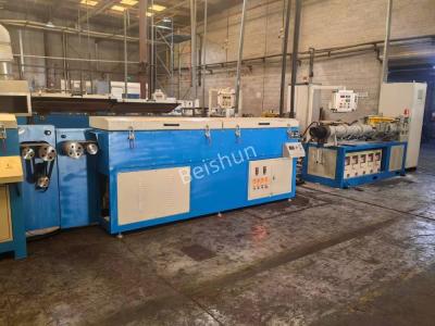 中国 EPDMシーリングストリップ生産ライン、0～400℃温度範囲、900～950HVスクリュー硬度、100kg/hの出力 販売のため