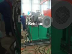 Nouveau type de mélangeur / machine à extruder les feuilles à double vis à vis de caoutchouc