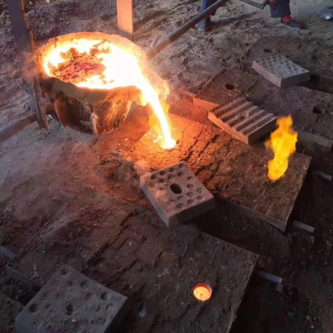 Casting alloy steel mill liners for cement ball mill