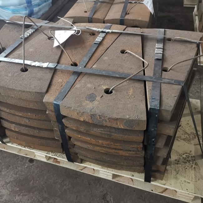 Casting alloy steel mill liners for cement ball mill