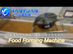 Leckere Badam Toffee Schneidemaschine