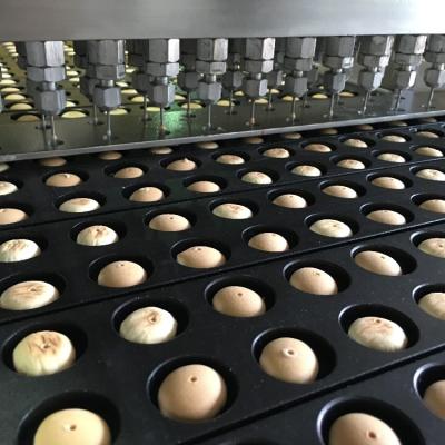 China Industrie-Sahnestau-Schokoladen-Füllmaschine-Keks-Einspritzungs-Maschine zu verkaufen