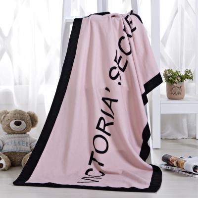 Китай Конструкция и размер на заказ 100% хлопчатобумажные полотенца для пляжа с реактивной печатью продается