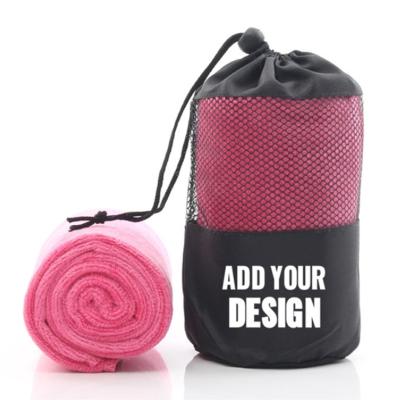 Китай Складное дорожное спортивное полотенце из микрофибры с сетчатым чехлом – компактное и быстросохнущее продается