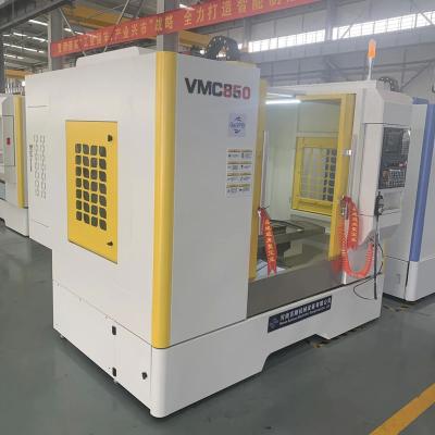 Cina Vmc850 Centrale di lavorazione verticale Torno di taglio a 5 assi in vendita