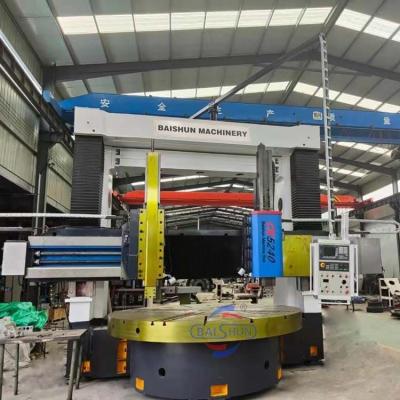 China Torno de torreta vertical CNC de coluna dupla Torno de torneamento vertical à venda