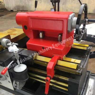 중국 일반 톱니 가이드 레일 너비 600mm 중용 Cw6180b 수동 수평 톱니 판매용