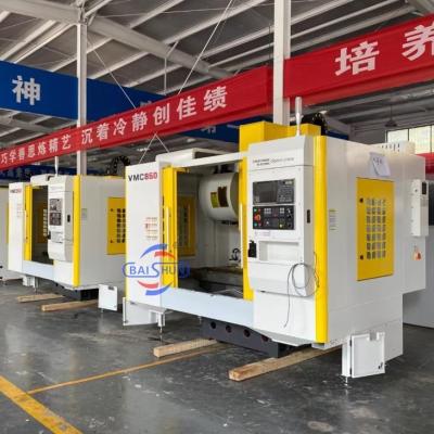 China Máquina de moagem vertical automática de torno CNC de 3 eixos 4 eixos 5 eixos VMC855 Centro de usinagem à venda