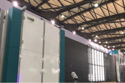 中国 自動Oprationのエネルギー効率が良い絶縁のガラス生産ライン 販売のため