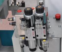 China Two Component Plc Control 4L/Min Sealant Extruder for sale