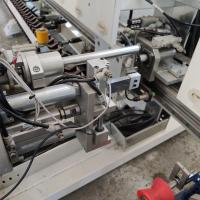 China Fully-automatic Double Glazing 2m Silicone Glue Insulating Glass Sealing Robot Processing Machine for sale