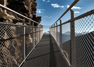 중국 AISI 304/316/304L/316L 스테인리스강 와이어 로프 메쉬는 개구 7X 19를 특화했습니다 판매용