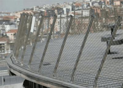 Cina 304 il tipo inanellato tessuto decorativo X della rete metallica di acciaio inossidabile AISI tende in vendita