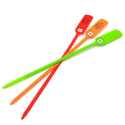 China High Tensile Strength Clothing Custom Logo Plastic Seal Tags with Metal Insert US-PS300FT for sale