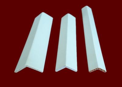 China Add Elegance to Your Interior Decoration with Easy To Install Decorative Woodwork Moulding for sale