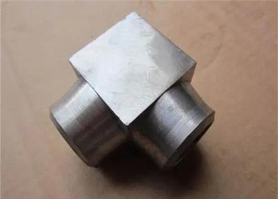 Cina 12CrMo ha galvanizzato l'accoppiamento di compressione, ha galvanizzato i montaggi d'acciaio forgiati 15CrMo in vendita