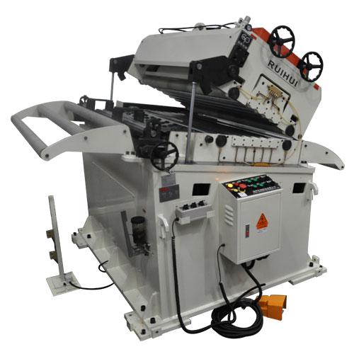 NC servo feeder