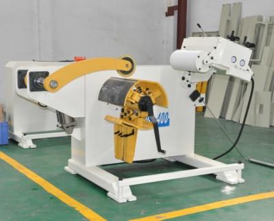 中国 力出版物が付いている自動脱気そして油圧まっすぐになる機械 販売のため