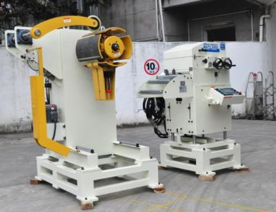 China 穿孔器出版物のための高速デコイラーのストレートナの送り装置/NCロール送り装置 for sale