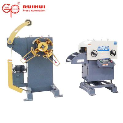 China Straightener do alimentador da bobina de Decoiler para o alimentador da imprensa com exposição do LCD da cor à venda
