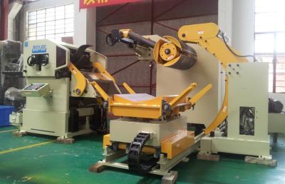 China máquina de aço do Straightener do alimentador da bobina 18KW com o alimentador servo 3 do rolo em 1 à venda