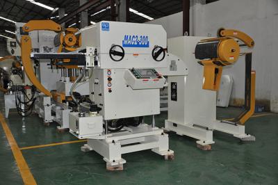China Alimentador do Straightener de Decoiler do ar da folha de metal que carimba o equipamento automático à venda
