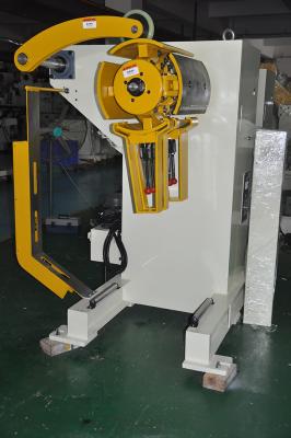 China S Type metalen plaat waterpas zetten Feeding Decoiler Machine ponsen automatisering Te koop