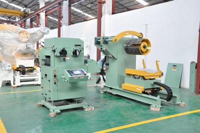 China Het stempelen Automatisering NC Decoiler en Gelijkrichterscarbide het Stempelen Procédé Staal In entrepot Te koop