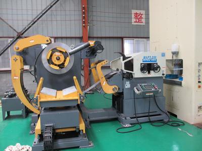 China Hydraulic Double Head Material Frame Steel Plate Straightening Machine High Unwinding Speed for sale