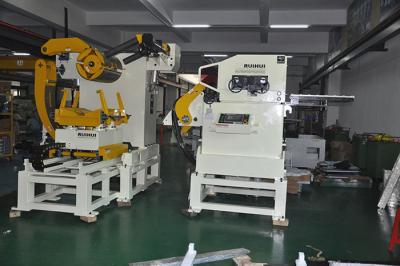 China Van de de Machine Stempelende Verwerking van Decoiler van de Nc Servovoeder de Automatiseringsmanipulator Te koop