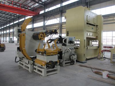 Cina Timbrando il servo alimentatore pneumatico di NC/rendimento elevato Metal l'attrezzatura del raddrizzatore in vendita