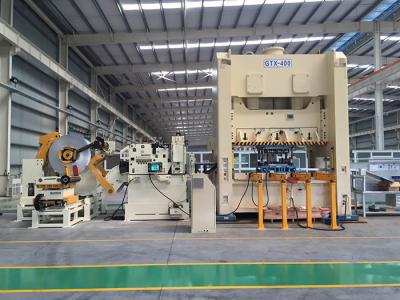 China Carimbando a máquina de alimentação de alumínio do alimentador da niveladora do NC da folha da precisão/CNC à venda