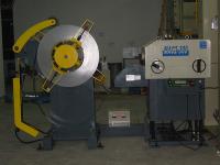 China Fully Automatic Plate Metal Coil Leveling Feeder Vertical Unwinding Machine for sale