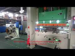 Straightener Decoiler υψηλής ταχύτητας τροφοδότης/τροφοδότης ρόλων Nc για τον Τύπο διατρήσεων