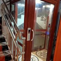 China Automatic Door Hydraulic Home Elevator with Emergency Stop for sale
