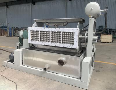 China Huevo acanalado Tray Machine Fully Automatic Control de 30 células en venta