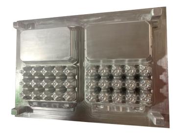 Cina Muffa di spappolamento del modanatura che produce uovo di carta Tray Machine Servo Motor in vendita