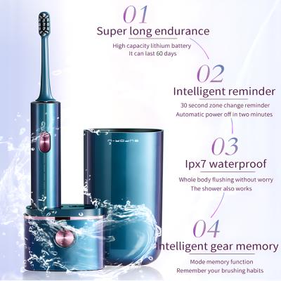 Cina Professional Adult Electric Toothbrush Customizable UV Disinfection Equipment With 4 Cleaning Modes And Smart Timer in vendita