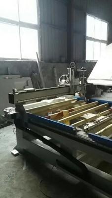 China Automatic Window Sealing Machine,Window Frame Automatic Sealing Robot,Window Automatic Sealing Machine for sale