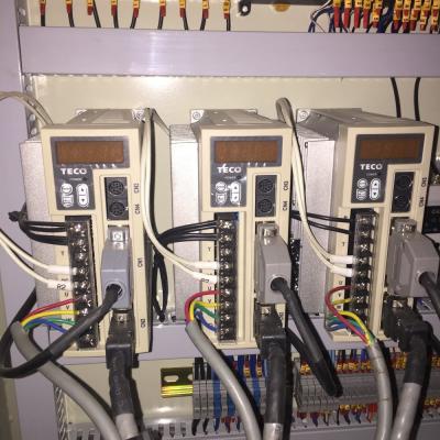 Китай Сварщик с четырьмя точками с ЧПУ,Сварная машина с четырьмя углами с ЧПУ для окон ПВХ со стандартом UL продается