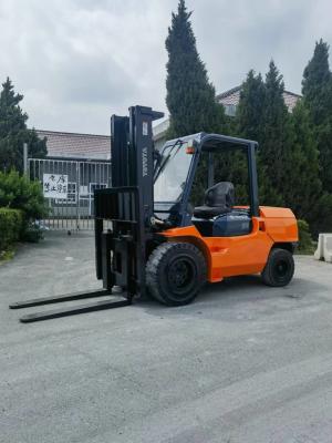Cina Potente motore diesel 5 tonnellate Toyota carrello elevatore usato 3 tonnellate 3,5 tonnellate carrello elevatore in vendita