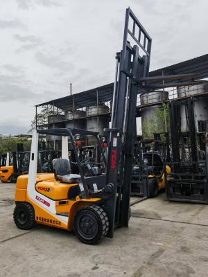 Cina 3000 kg motore diesel carrello elevatore 3 tonnellate in Giappone Originale Komatsu TCM Toyota FD30 FD30T6 in vendita