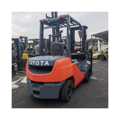 China Fabricação de empilhadeiras a diesel de 3,5 toneladas com camião de paletes semilevantador e largura de garfo normal à venda
