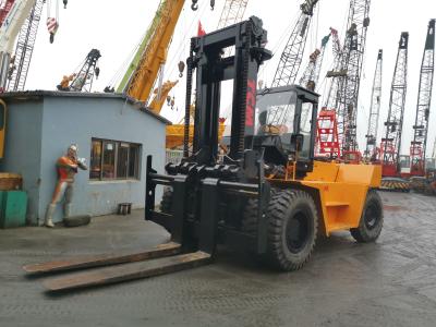 China Versatile Folklifter 20t 10000kg Forklift Truck with AC Heater and Routine Fork Width for sale