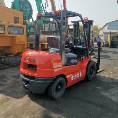 China 2.5 Ton Heli Diesel Forklift Truck with CE Certification and Routine Fork Dimensions for sale