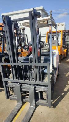 Cina TCM FD25T3C sollevamento diesel 2.5 tonnellate carrello di seconda mano a Shanghai con motore diesel in vendita