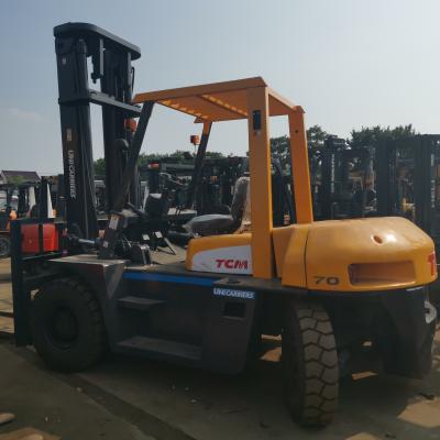 中国 強力なディーゼルエンジン TCM FD70 7トンのフォークリフト2段階マストとサイドシフトで80% 販売のため