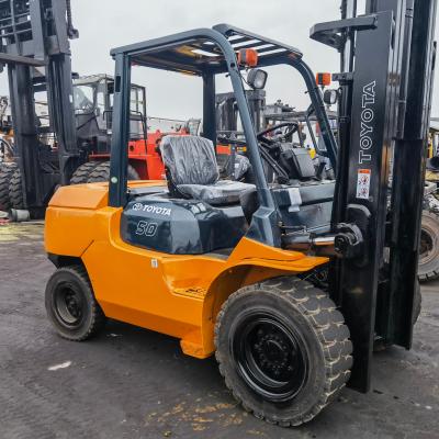 中国 中国製 4トンのフォークリフト 5トンのディーゼルフォークリフト 体重5000kg ガソリンエンジン 販売のため