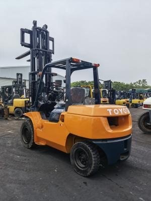 中国 中国製 4トンのフォークリフト 5トンのディーゼルフォークリフト 体重5000kg ガソリンエンジン 販売のため